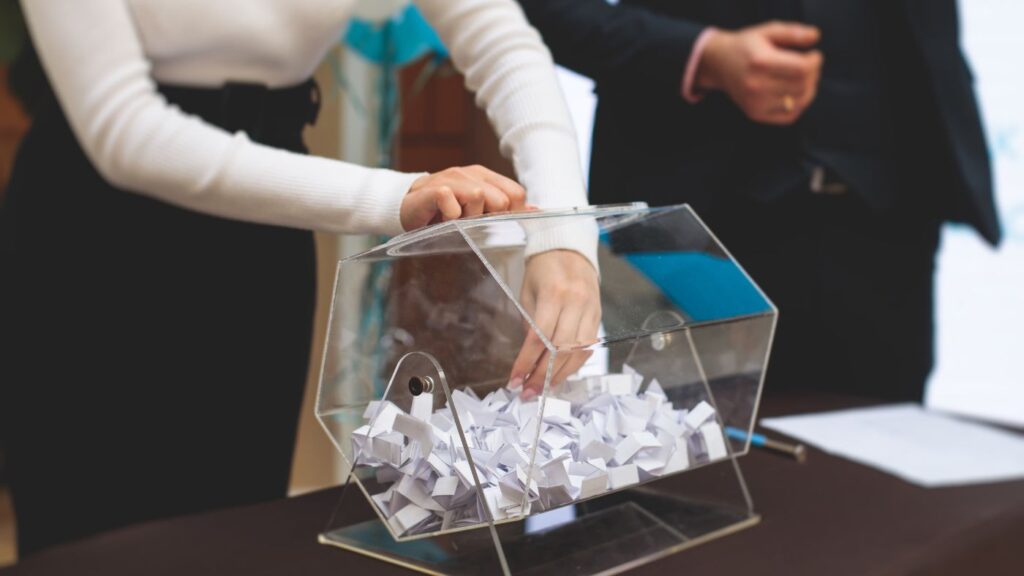 Como fazer rifa: veja quando é crime e conheça alternativas